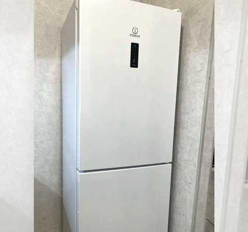 Холодильник indesit no frost