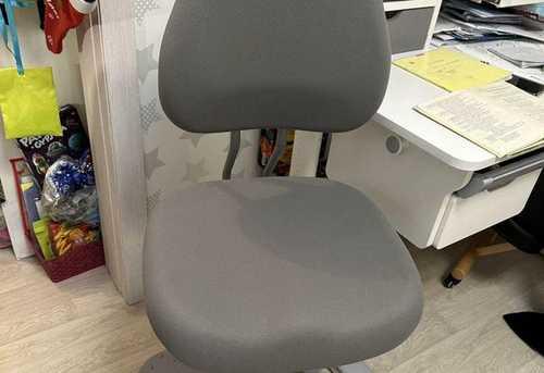 Офисный стул (купленс партой- не использовался)