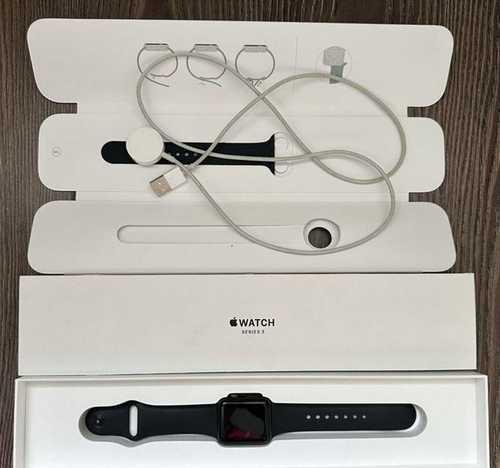 Часы apple watch 3 38 mm