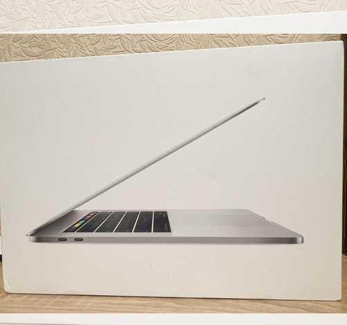 MacBook Pro 15 (2022) i7/16/256/MacOS/Win11Pro