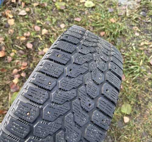 Yokohama IceGuard Stud IG65 165/65 R15