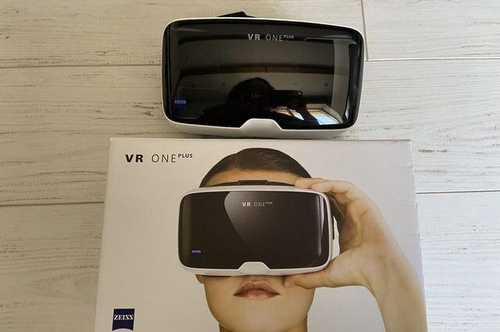 Zeiss VR One Plus очки виртуальной реальности