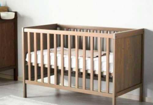 Детская кроватка IKEA hemnes
