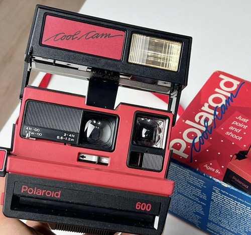 Polaroid 600 plus red красный