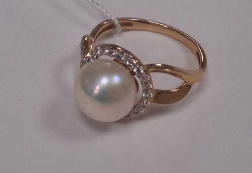 Золотое кольцо с жемчугом и фианитами 16,5 размер