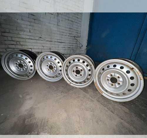 Стальные диски 6.5JxR16 5x114.3
