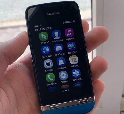Nokia Asha 311 в пленке