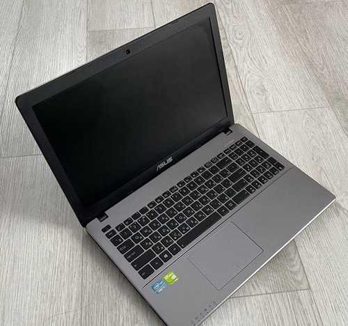 Ноутбук Asus i7 nvidia gt720m 8gb ssd240gb 15,6