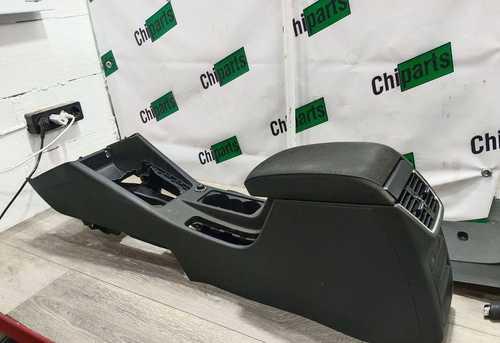 Подлокотник оригинал в сборе для Skoda Octavia A7