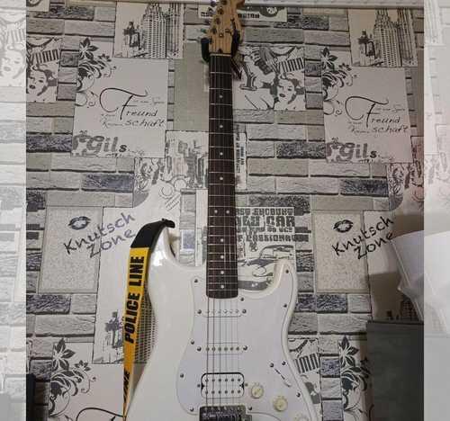 Электрогитара fender squier bullet strat