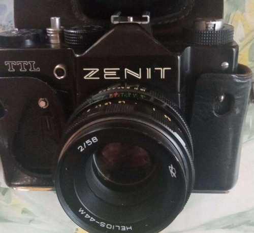 Пленочный фотоаппарат Zenith
