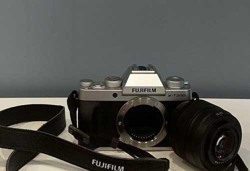 Фотоаппарат Fujifilm X-T200 Kit
