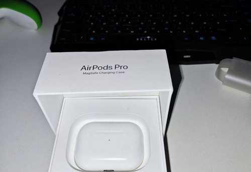 Apple AirPods Pro (1 Gen)