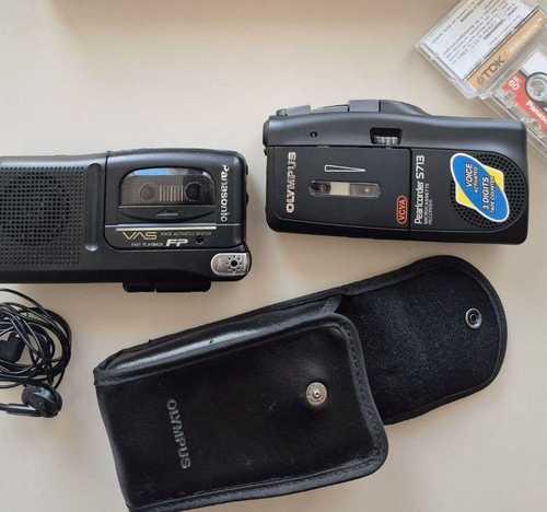 Набор из двух диктофонов Olympus