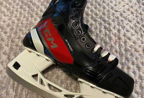 Хоккейные коньки CCM JetSpeed FT670 SR