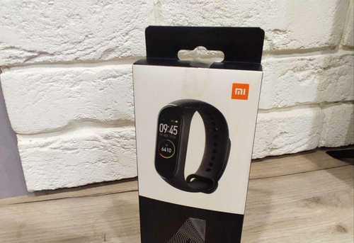 Часы xiaomi mi band 4