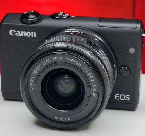 Canon EOS M200   Canon 15-45mm (kit)