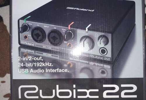 Roland rubix 22