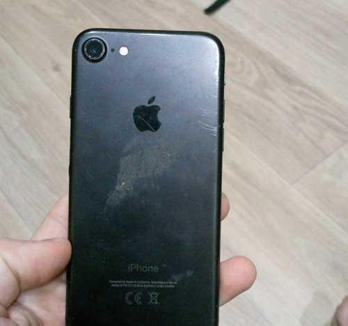 iPhone 7, 64 гб