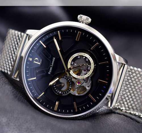 Часы Pierre Lannier 334B131 Франция мех авто