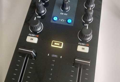 DJ контроллер NI Traktor Kontrol Z1