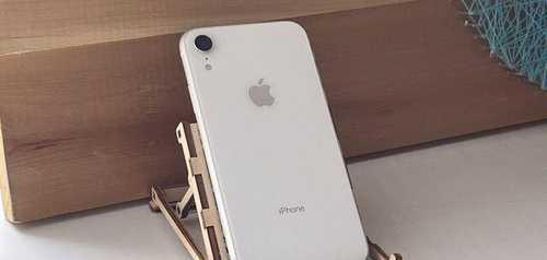 iPhone XR белый акб 93