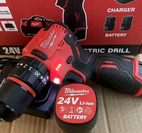 Шуруповерт ударный Milwaukee бесщеточный 24V
