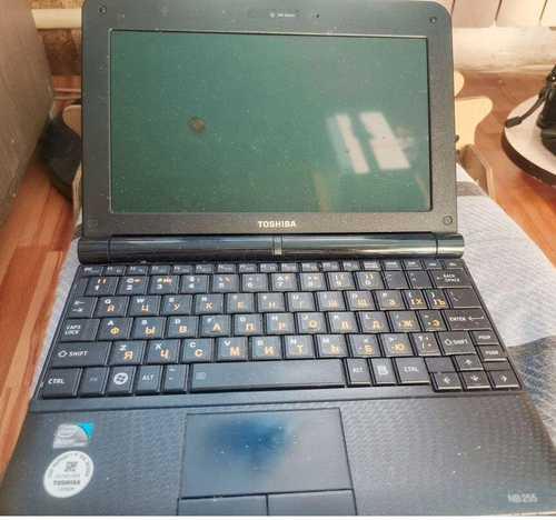 Нетбук toshiba nb255