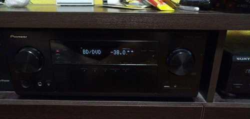 Av ресивер Pioneer VSX-831