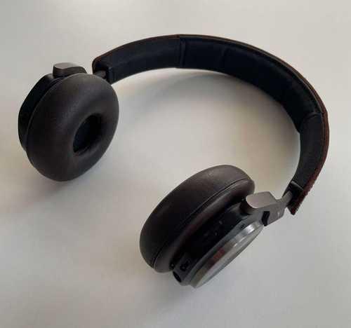 Bang & Olufsen Beoplay H8