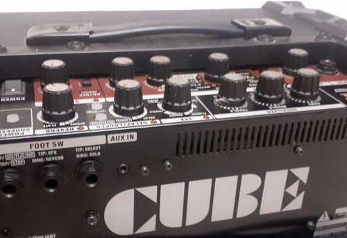 Гитарный комбо Roland Cube 40 XL