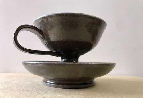Керамическая чашка и блюдце ручной работы