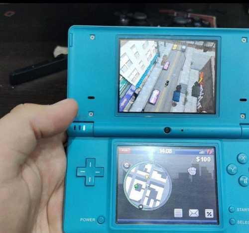 Приставка Nintendo DSi