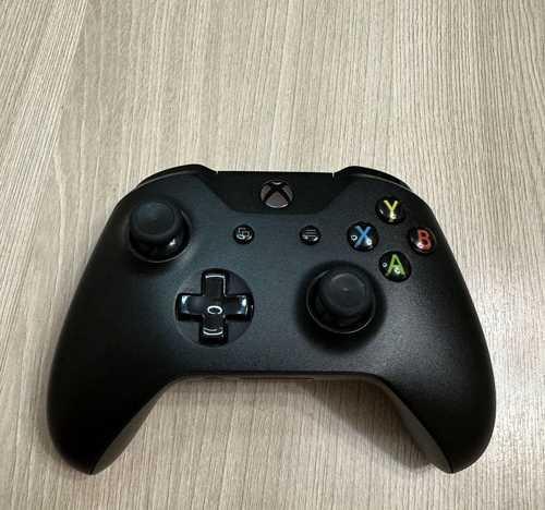 Геймпад Xbox One черный