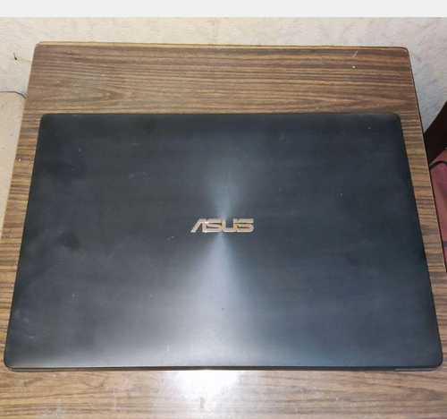 Ноутбук asus