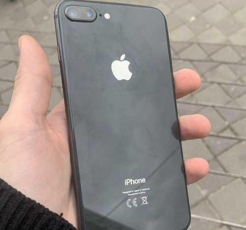 iPhone 8 Plus, 64 ГБ