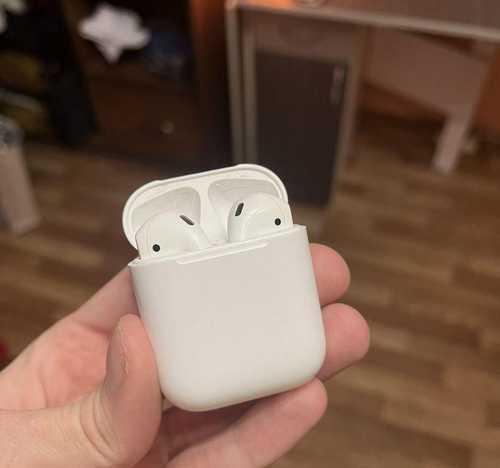 Наушники apple airpods 1 нерабочие