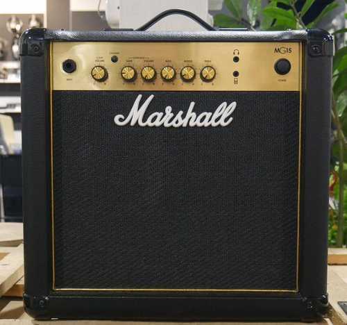 Marshall MG15 Комбоусилитель Ай-Шефф