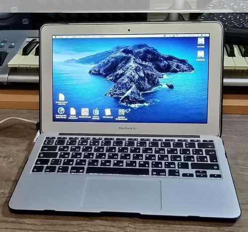 Apple MacBook Air 11 2011