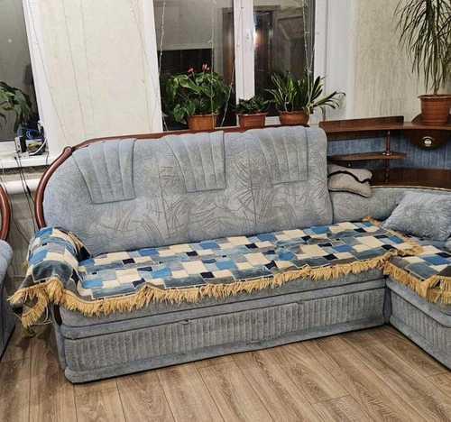 Угловой диван бу с креслом