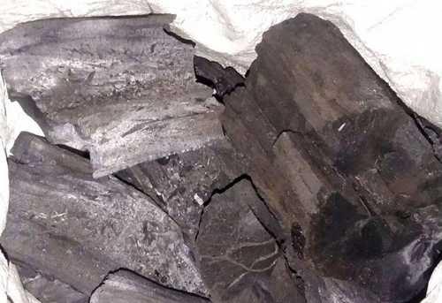 Уголь древесный в мешках