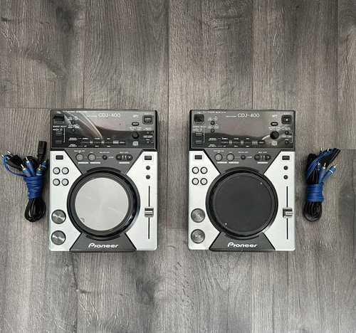 Pioneer CDJ 400