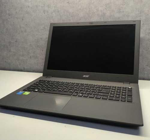 15.6" Ноутбук Acer E5-573G-33H7