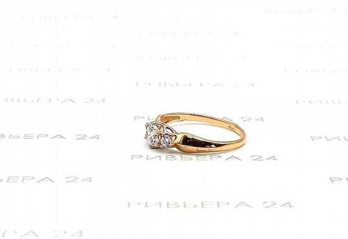 Золотое кольцо с фианитами 585 пробы 1.46 грамм