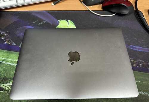 MacBook 12 (2017), 256 ГБ, Core i7, 1.4 ГГц, RAM 8 ГБ, Intel HD Graphics 615