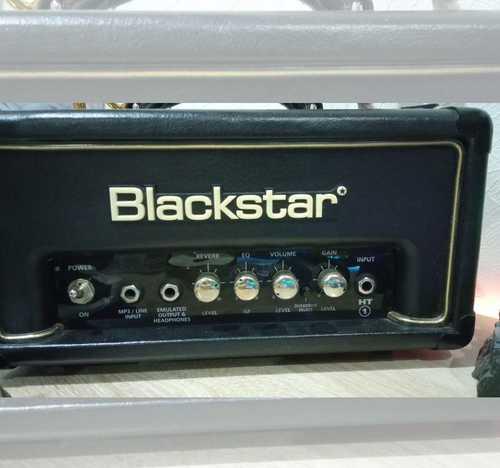 Ламповый усилитель Blackstar HT-1