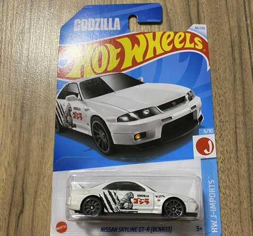 Hot wheels nissan skyline gt r r33 godzilla