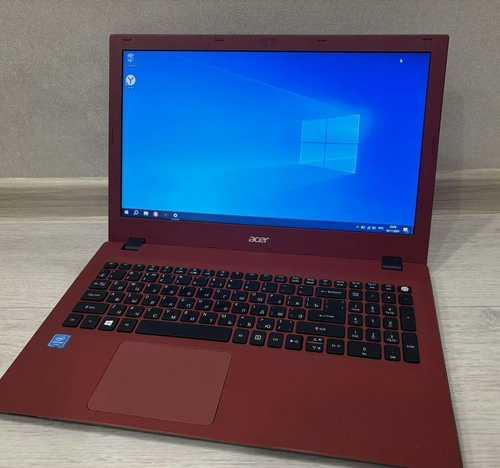 Современный Acer (4ядра, 4gb, win10)