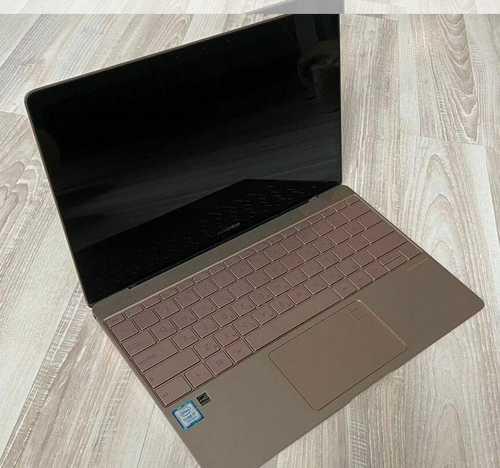 Ноутбук Asus zenbook UX390U