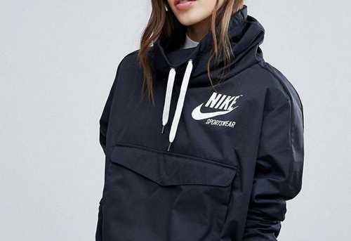 Ветровка анорак Nike Women's Sportswear Jacket